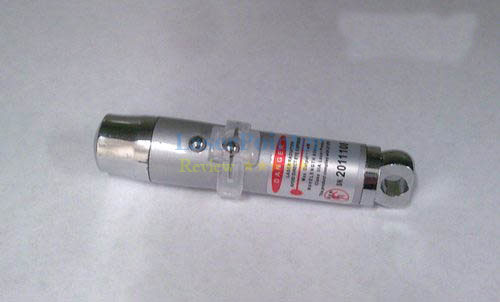 Experiments：Laser in water | Laser Pointer Reviews | Laser Pen Reviews